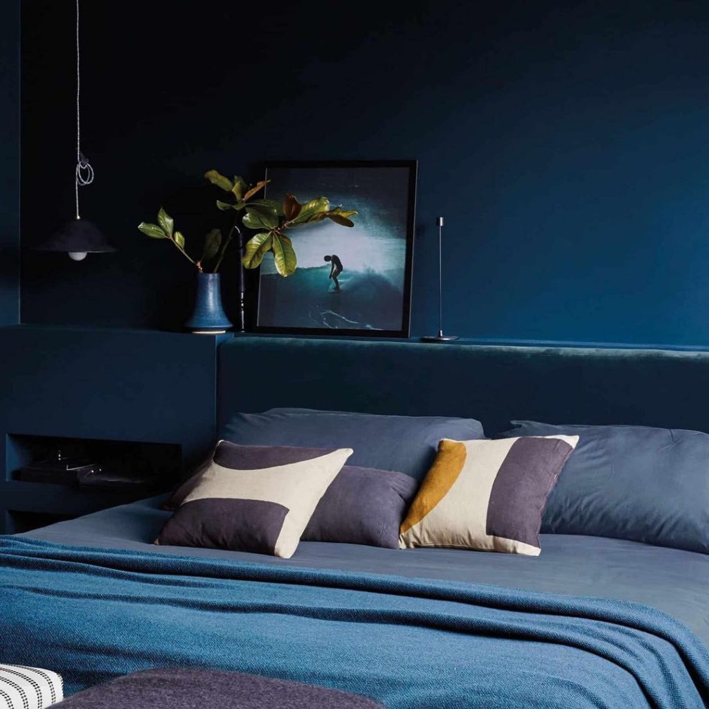 10+ Beautiful Blue Bedroom Ideas for 2025 - Color Psychology