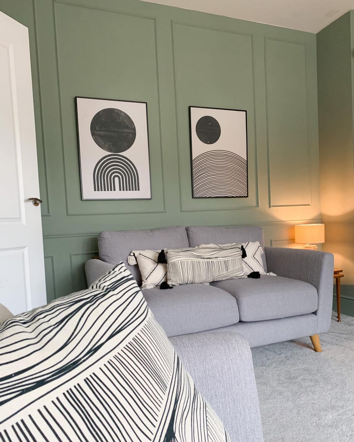Does Light Grey Go With Sage Green