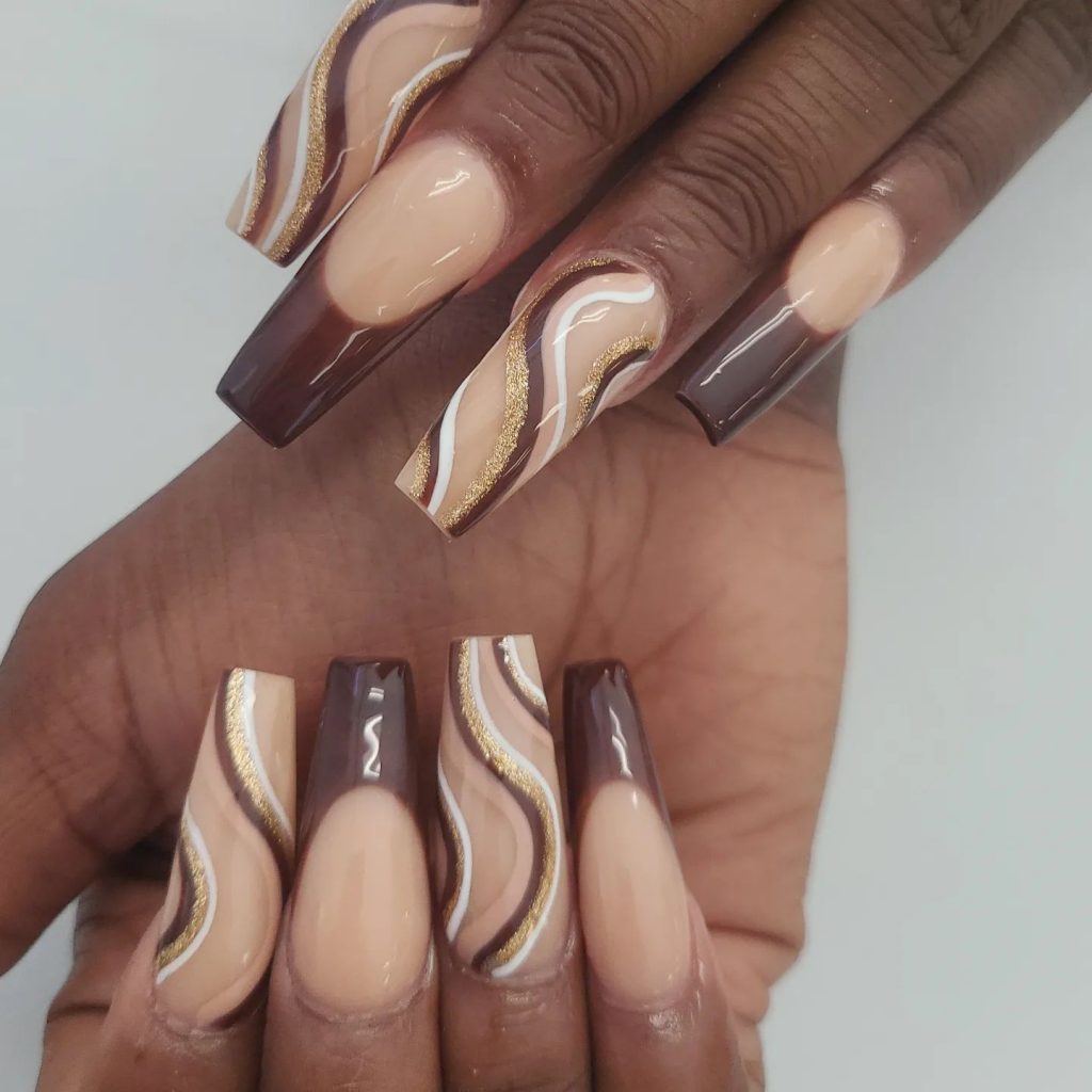 Fall Nail Colors – Must-Have Shades for Autumn 2025