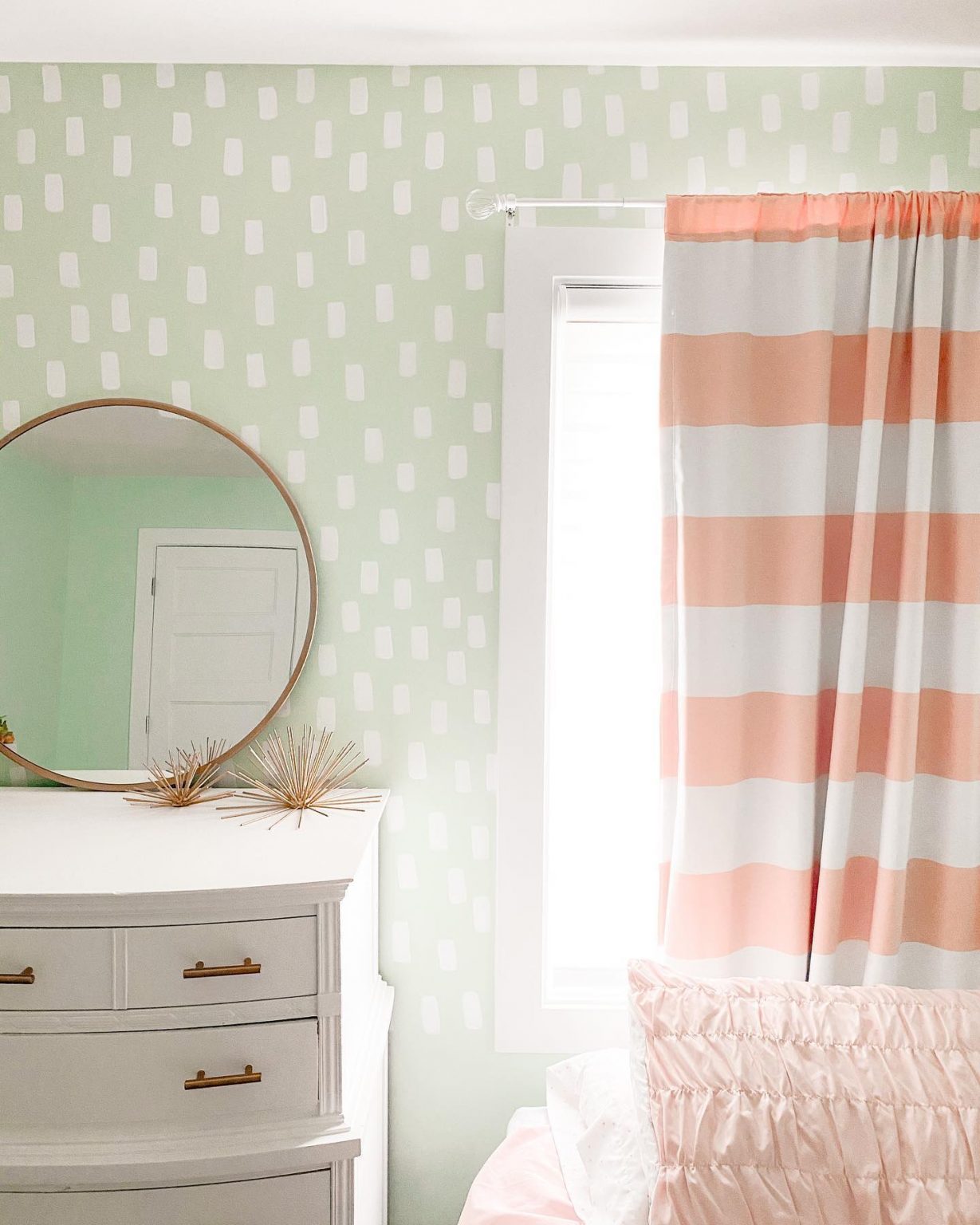 Colors That Complement Mint Green – Perfect Pairing Ideas for Interiors