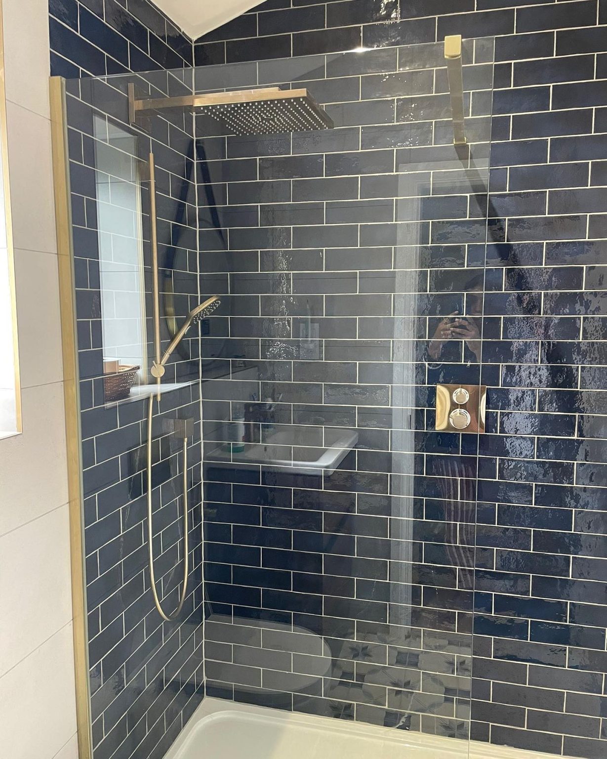 30 Stunning Shower Tile Ideas for Modern Bathroom Design