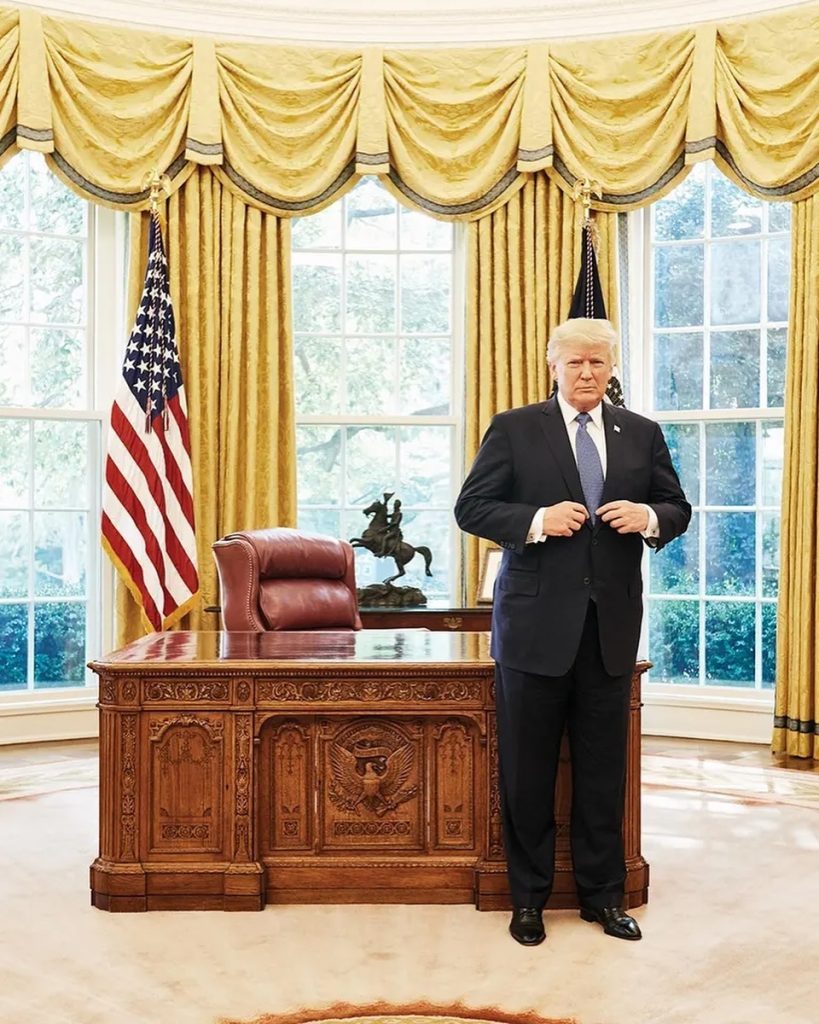 Donald Trump’s Signature Blue Ties – Presidential Style